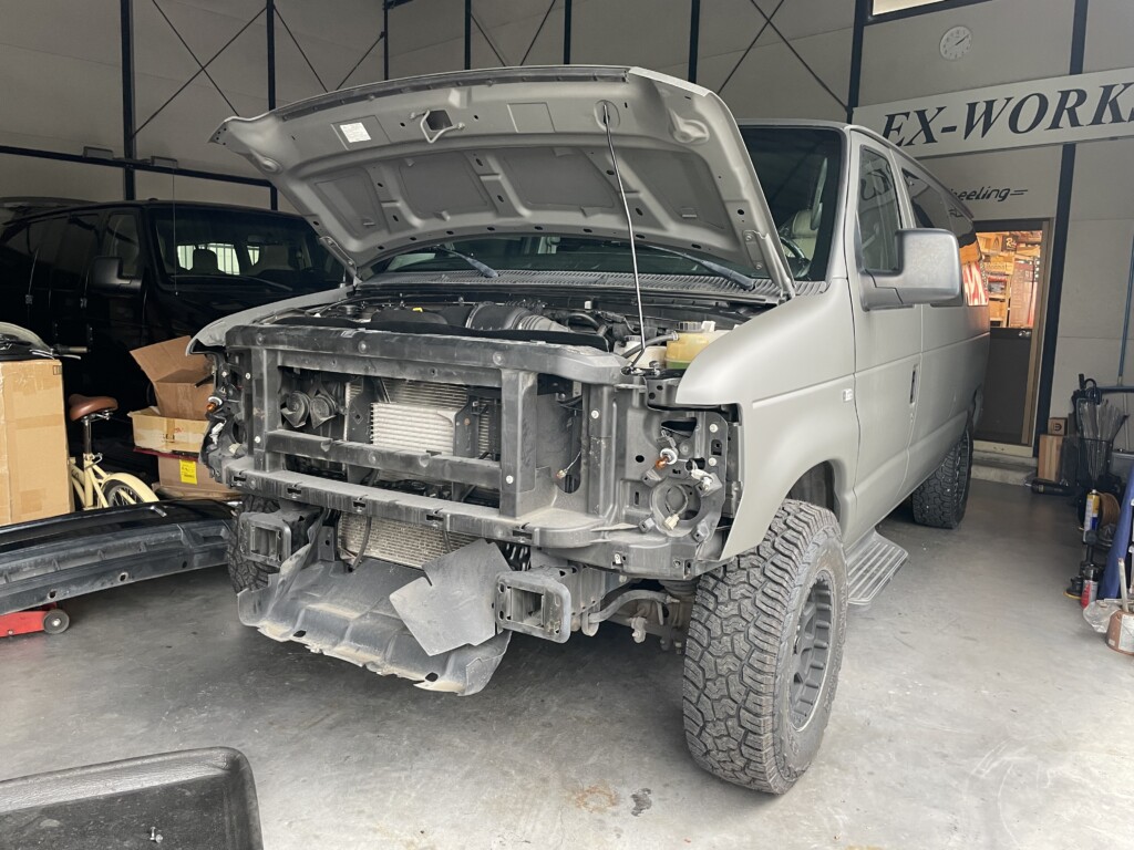 グレー艶消しのE150 | EX-WORKS